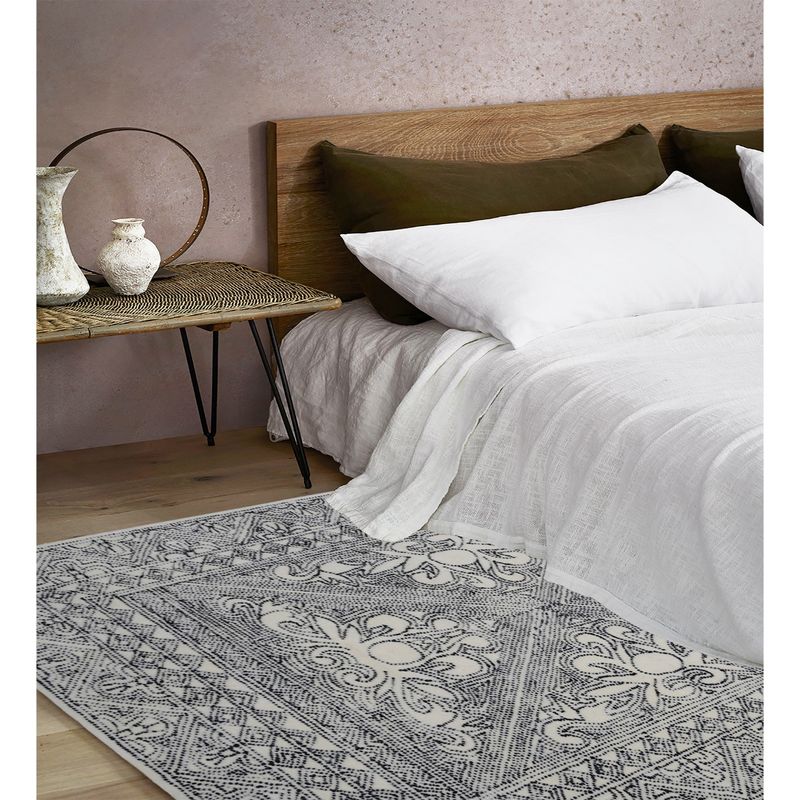 Buy Rugberry Batik Hand-woven Reversible Rug Online