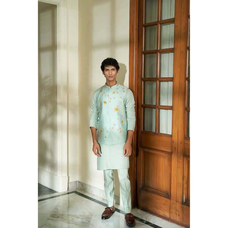 Buy CONTRAST BY PARTH Green Meadow Mist Floral Jacket with Kurta & Pant ...
