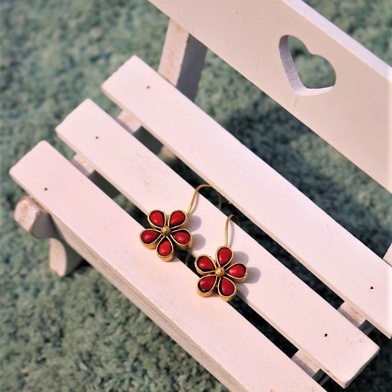PANASH Gold-plated & Red Floral Hoop Earrings: Buy PANASH Gold-plated ... PANASH Gold-plated & Red Floral Hoop Earrings: Buy PANASH Gold-plated ...