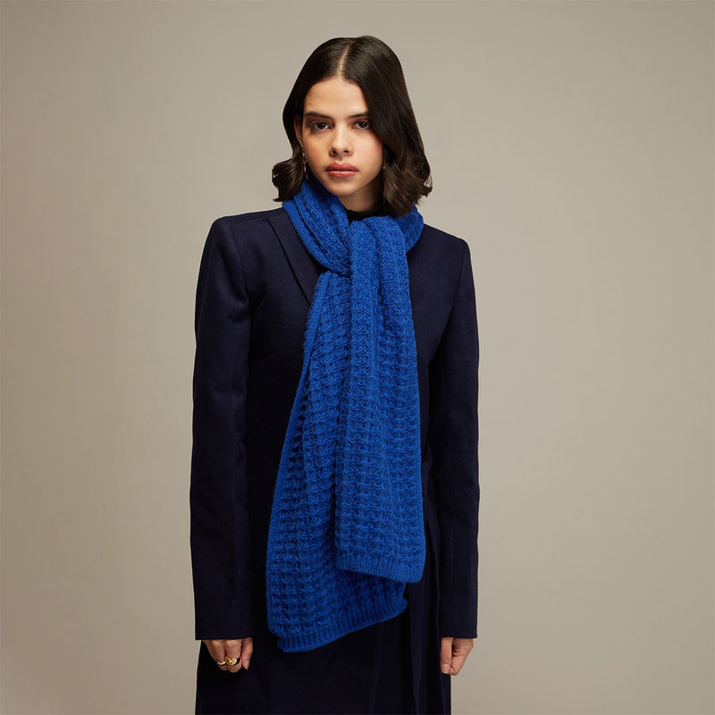 Buy Twenty Dresses by Nykaa Fashion Blue Textured Rectangular Muffler ...