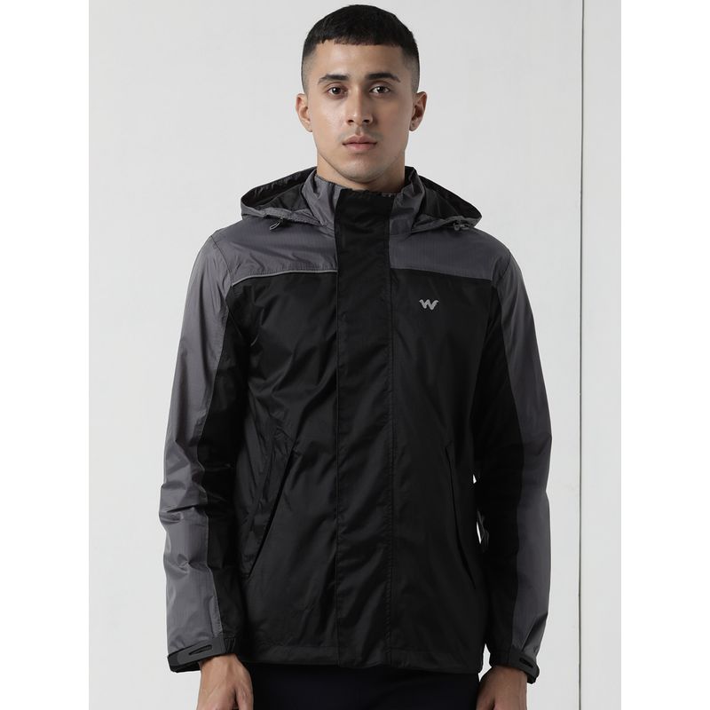 Buy Wildcraft Men Grey Polyester Colorblock Rain Jacket Online