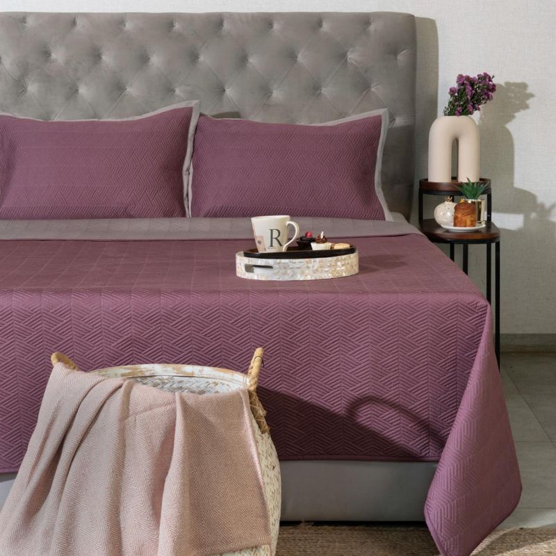 Buy rearrange home Amethyst Mauve Bedspread with 2 Pillow Covers (Set ...