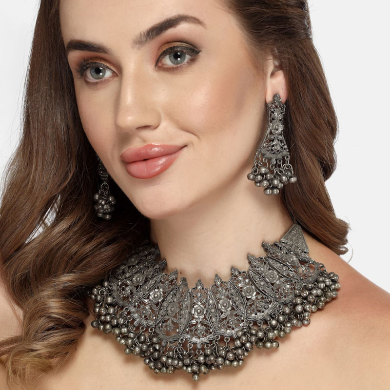 Buy Moedbuille Ghungru Studded Tribal Filigree Work Oxidised Silver ...