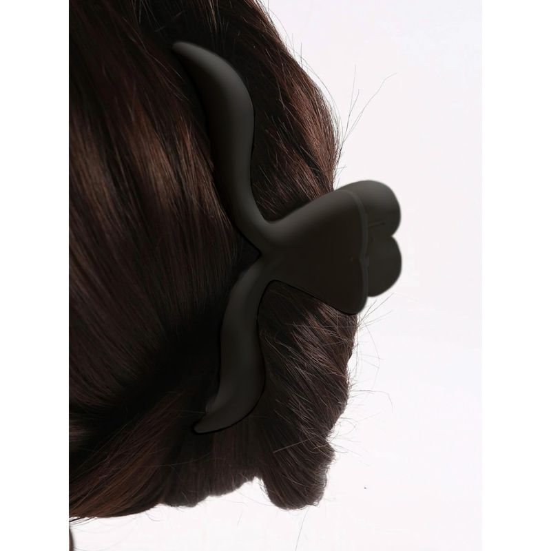 Buy OOMPH Black Heart Shape Large Big Hair Clip Online