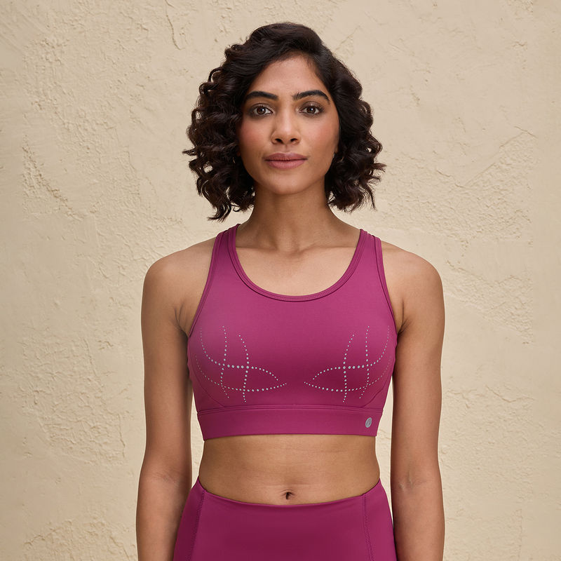 Buy Nykd By Nykaa Placement Print Sports Bra with Criss-cross Back ...