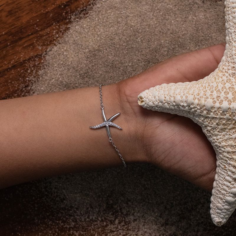 Buy Praavy 925 Sterling silver Floating Star Fish Bracelet P19B0270 Online