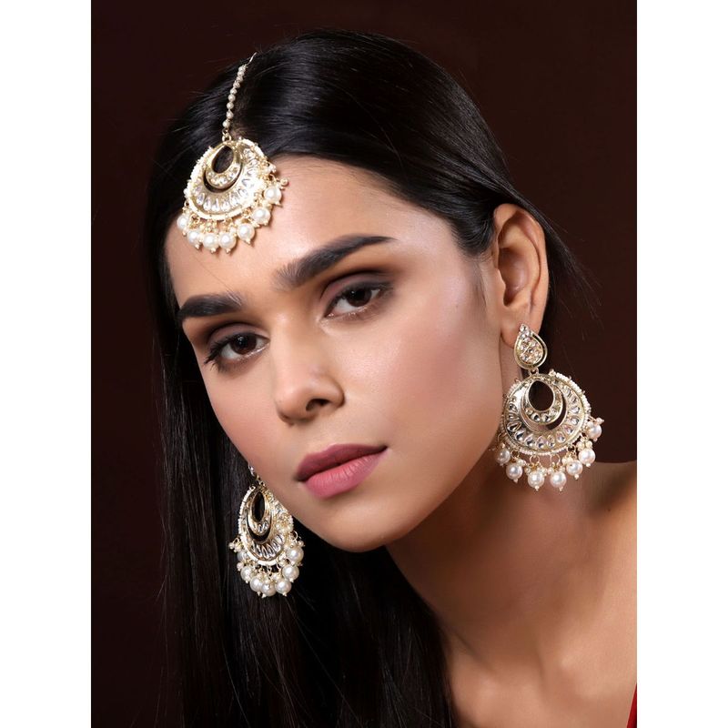 Buy PANASH Gold-Plated and White Pearl Kundan Studded Maang Tika Online