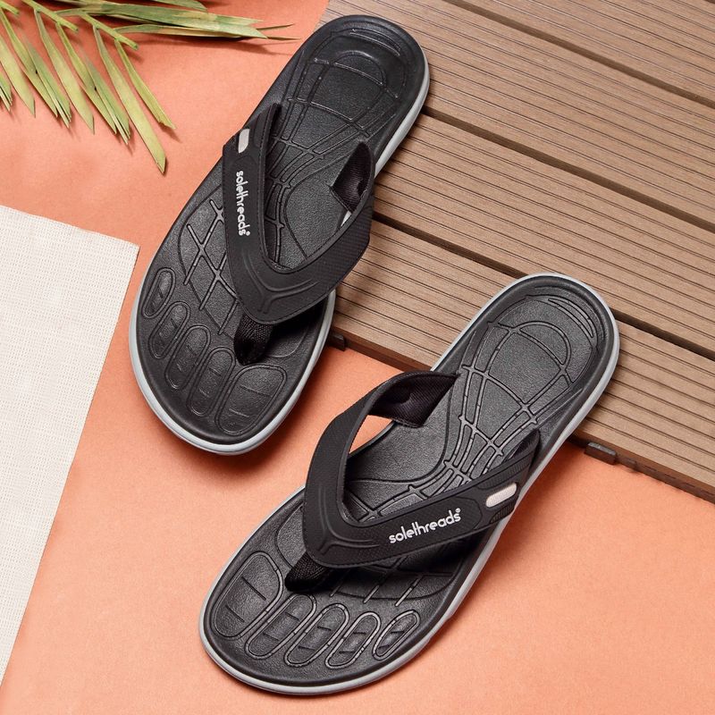Buy SOLETHREADS Stark Black Solid Men Flipflops Online