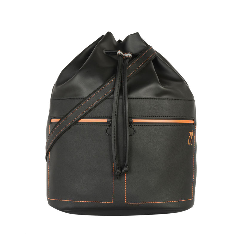 Buy Baggit Lxe Pongo Lava 5 Ss Black Solid Bag Online
