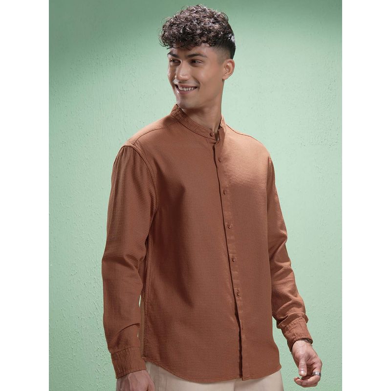 Buy HIGHLANDER Men Rust Dobby Textured Mandarin Collar Relaxed Fit ...