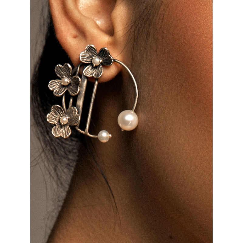 Buy Shaya by CaratLane Silver Sarah P Earrings Online