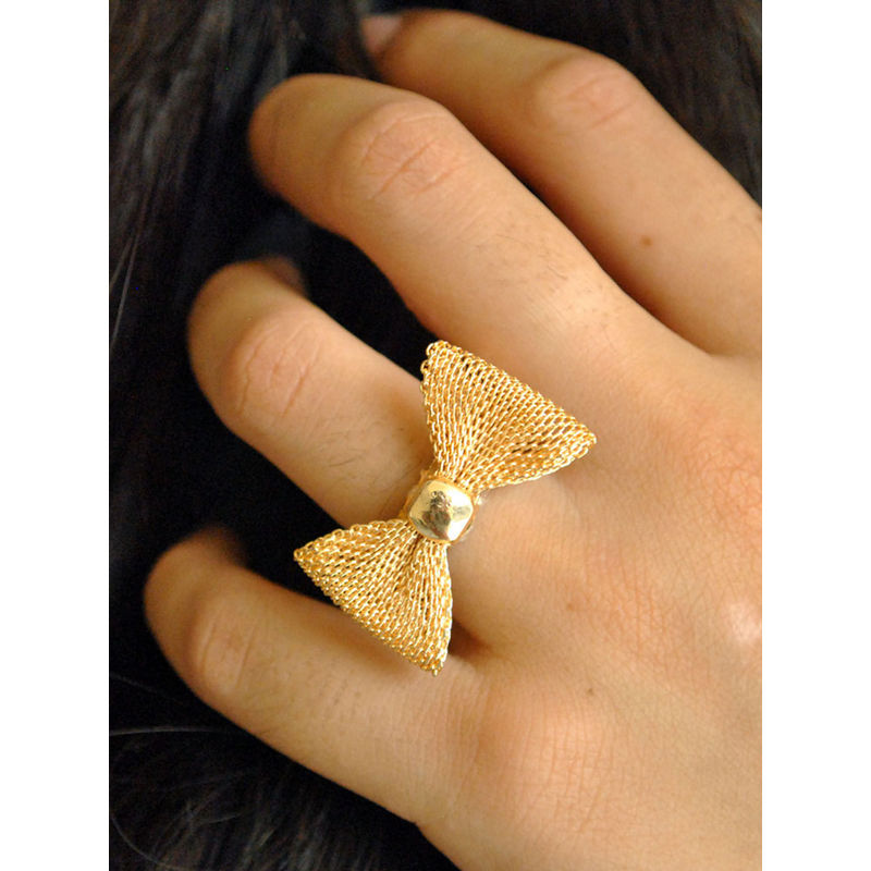 Buy BeAbhika Pretty Little Bow Ring Online