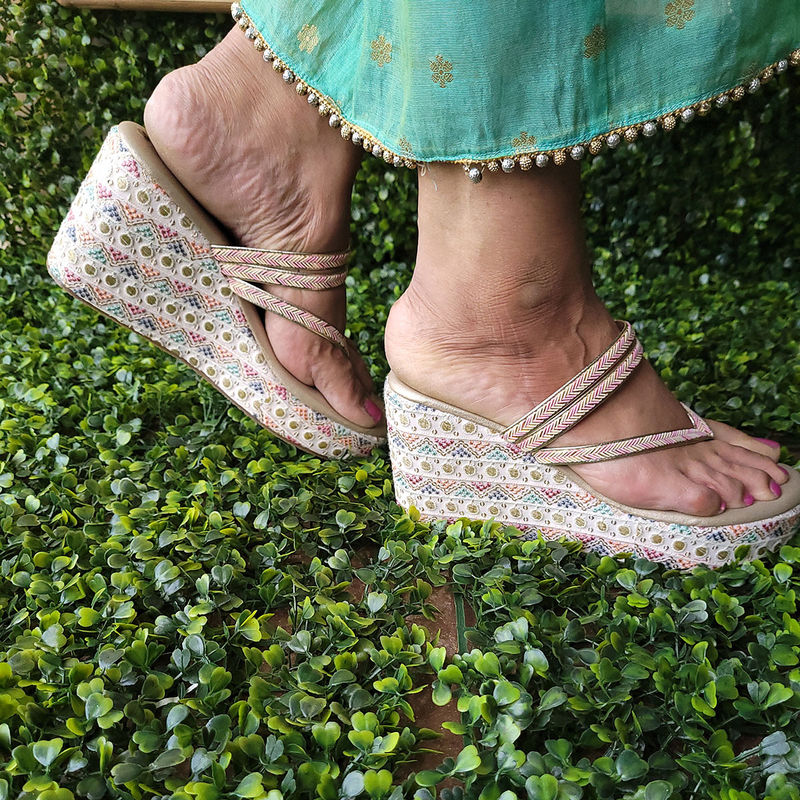 Buy Tic Tac Toe Gold Pink Braid Fabric Wedges Online