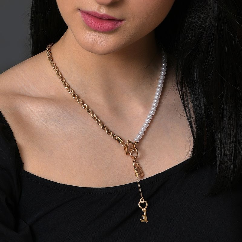 Buy SOHI Women Lock & Key Chain Necklace - White Online