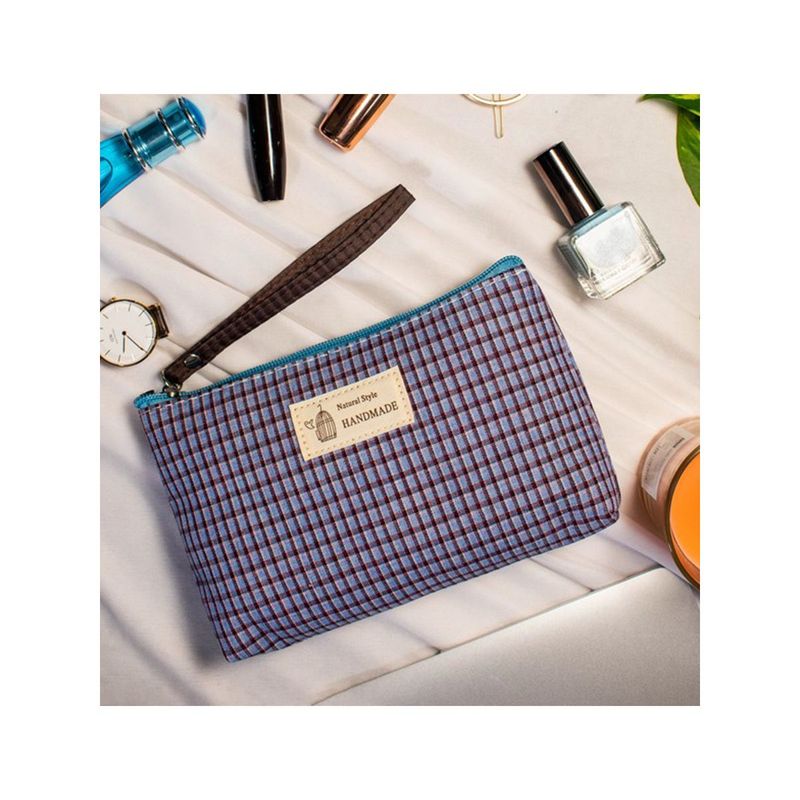 Visual Echoes Blue Checkered Everyday Essential Pouch: Buy Visual ...