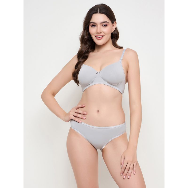 Buy Clovia Padded Non-Wired Full Coverage Multiway T-Shirt Bra and Bikini Panty (Set of 2) Online