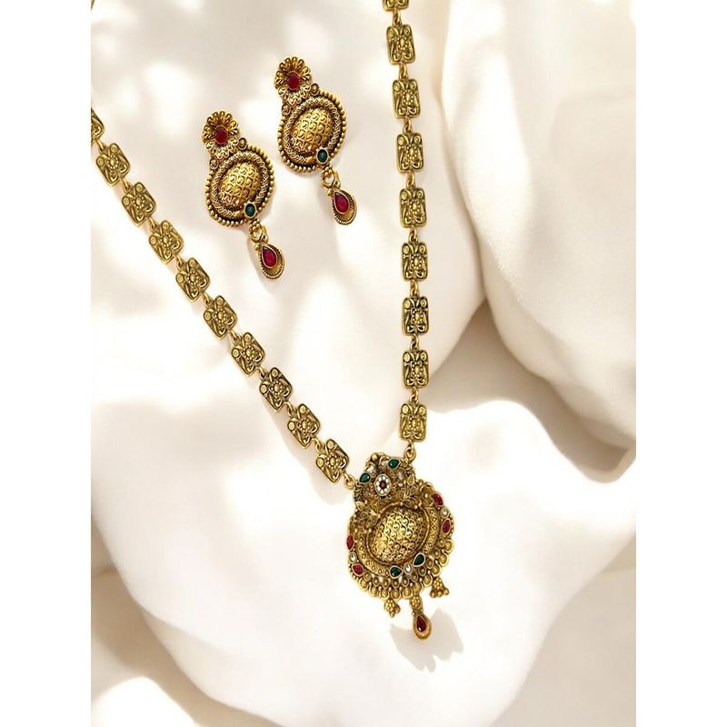 Buy Accessher Rani Haar Set with Kalash Style Pendant and Indian Style ...