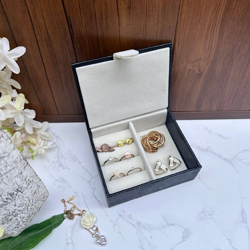 Buy La Trove Portable Ring Plus Plain Storage Box Organizer Online