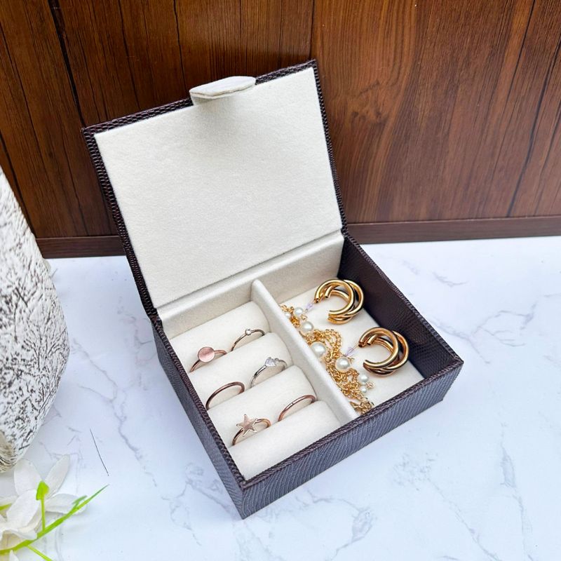 Buy La Trove Portable Ring Plus Plain Storage Box Organizer Online