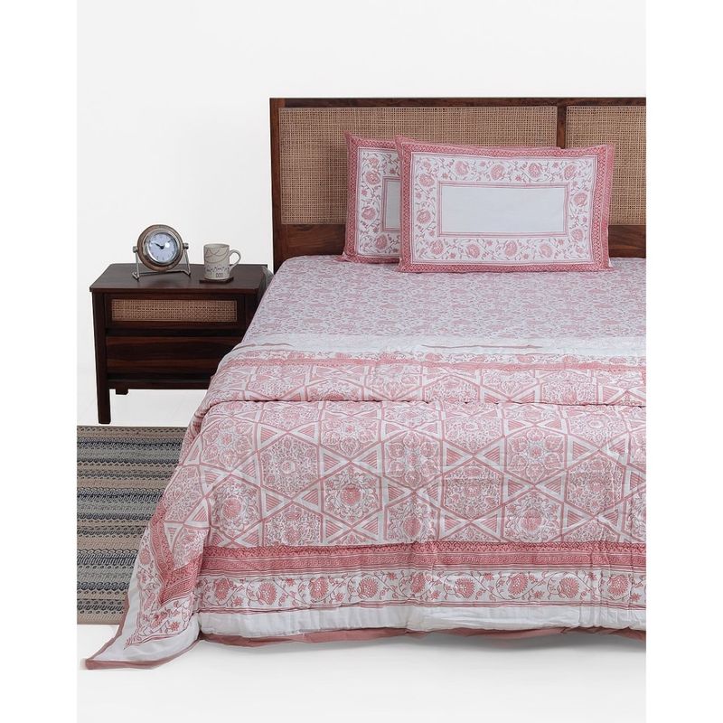 Buy Fabindia Iznik Geometric Cotton Quilt Online