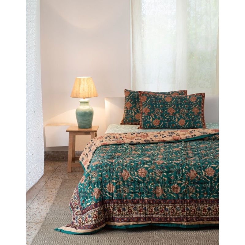 Buy Fabindia Mehulika Cotton Floral Quilt Online