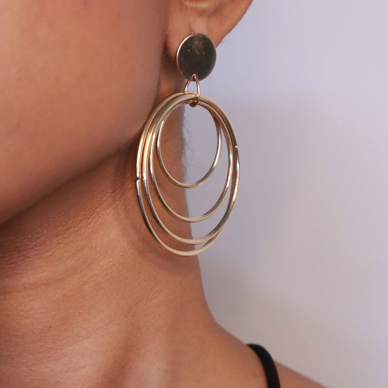 Buy Pipa Bella by Nykaa Fashion Statement Gold Looped Hoop Earrings Online