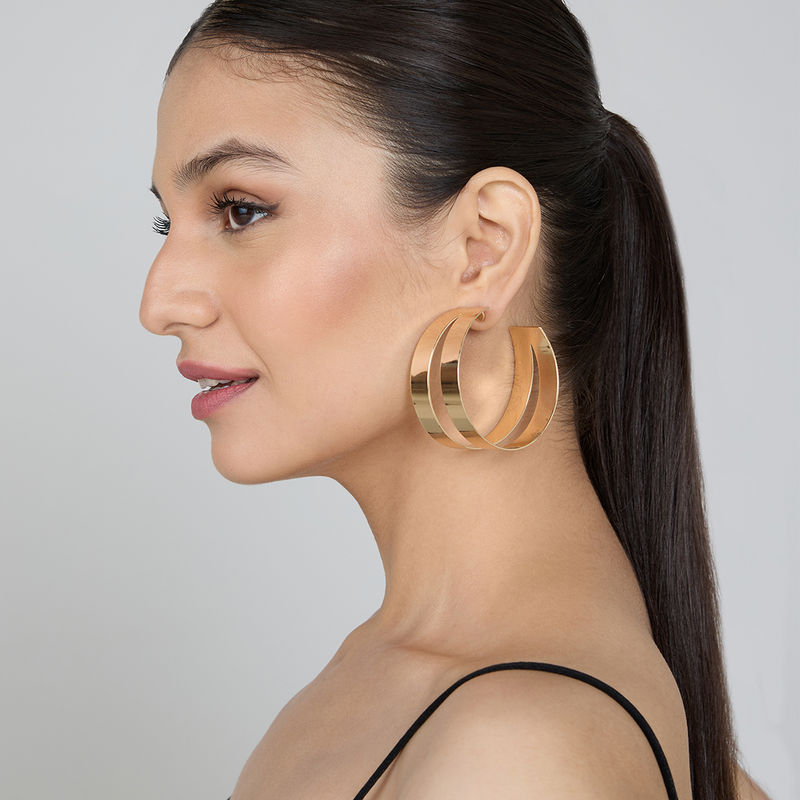 Buy Pipa Bella by Nykaa Fashion Gold Dual Round Oversized Hoop Earrings ...