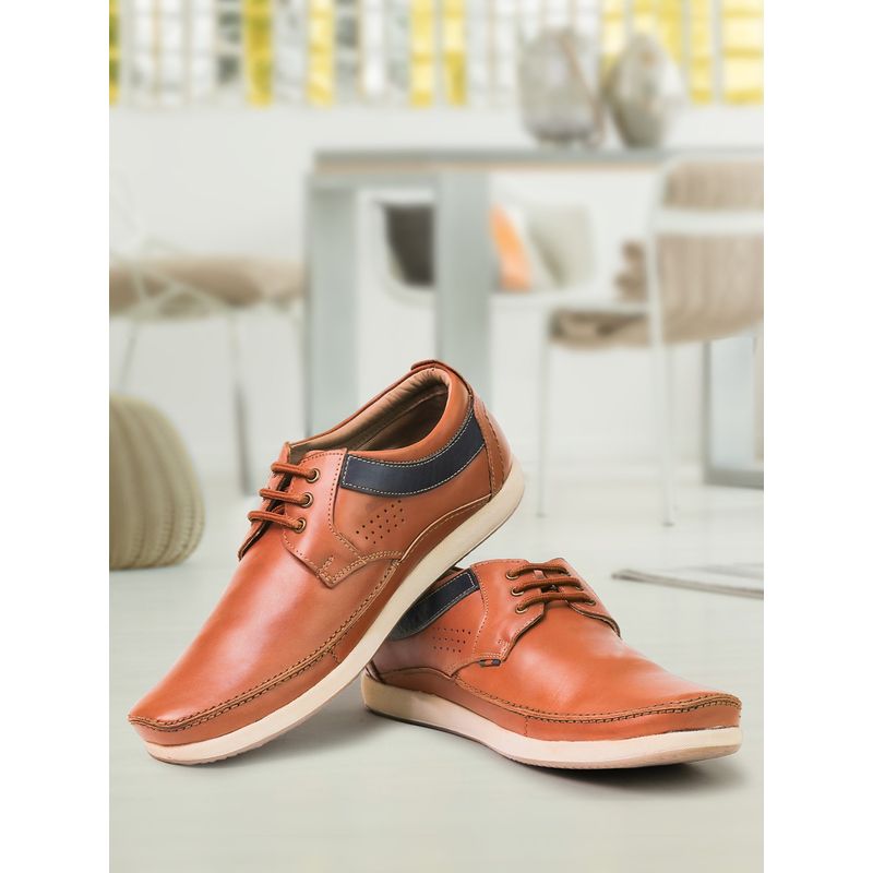 Buy BUCKAROO Tan Drago Natural Leather Casual Shoes For Men Online