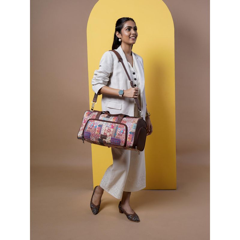 Buy Zouk Multi-Color Kolkata Nouveau Weekender Duffel Bag (M) Online