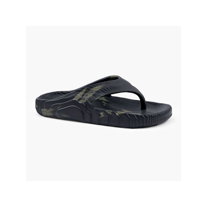 Buy SOLETHREADS Flurry Solid Black Men Flipflops Online