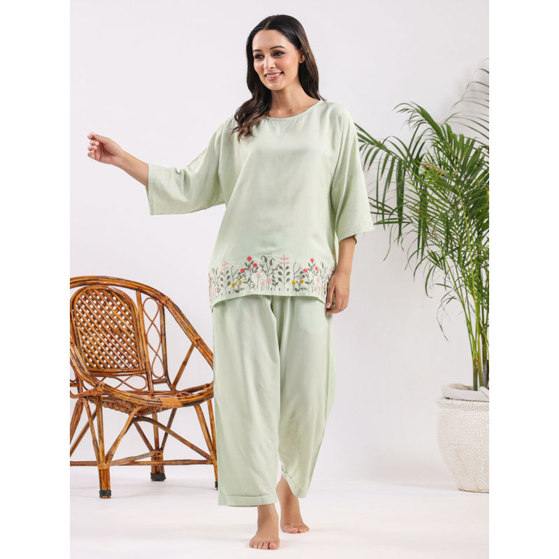 Buy SAY Green Color Solid Women Pure Cotton Top & Pyjama Night Suit ...
