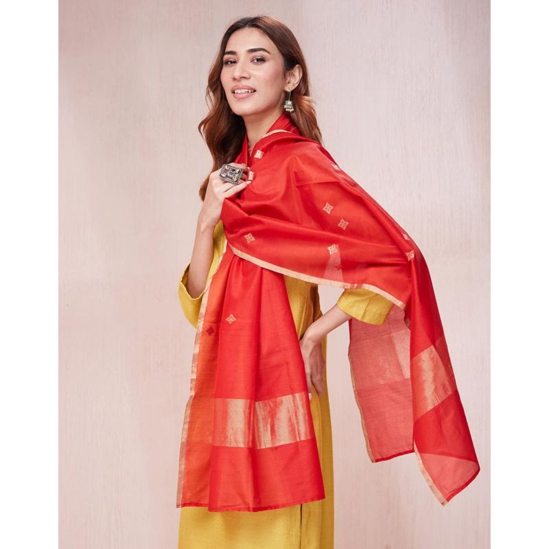 Buy Fabindia Red Cotton Silk Blend Banarsi Stole Online
