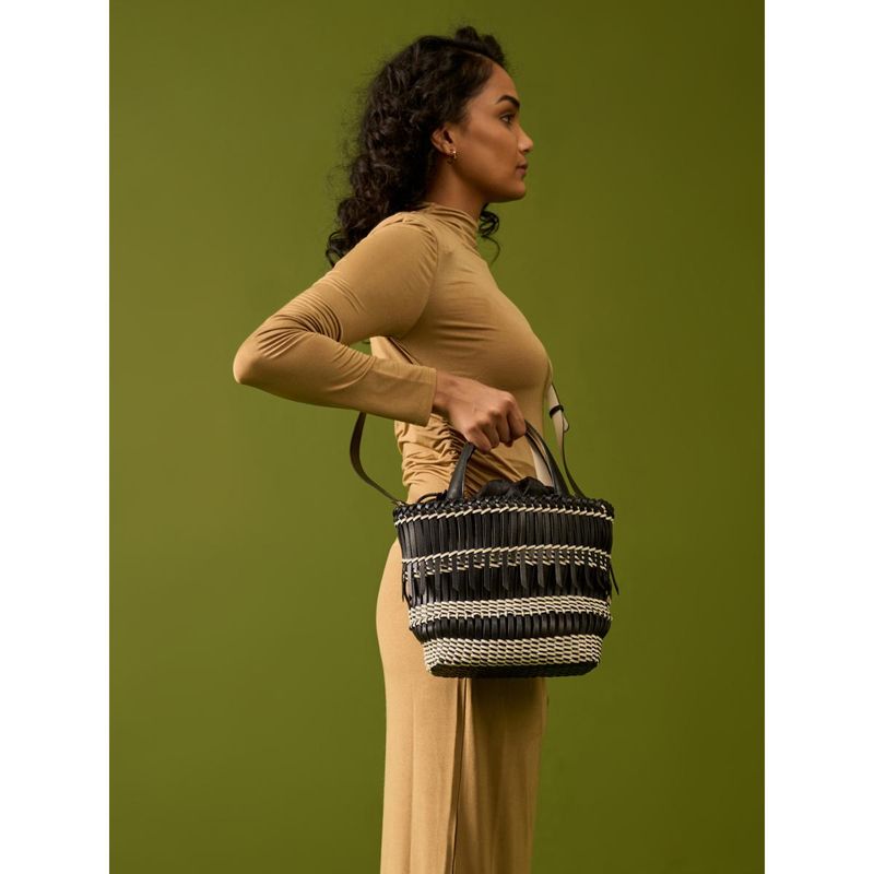 Buy HIE Black Alora Tote Bag (M) Online