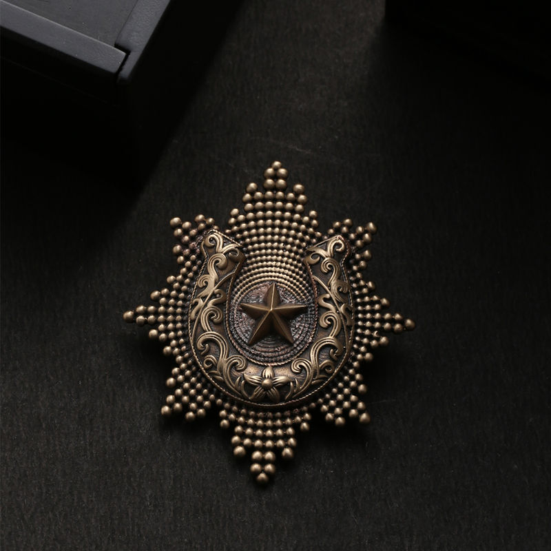 Buy Cosa Nostraa The Rising Shoe Brooch Online