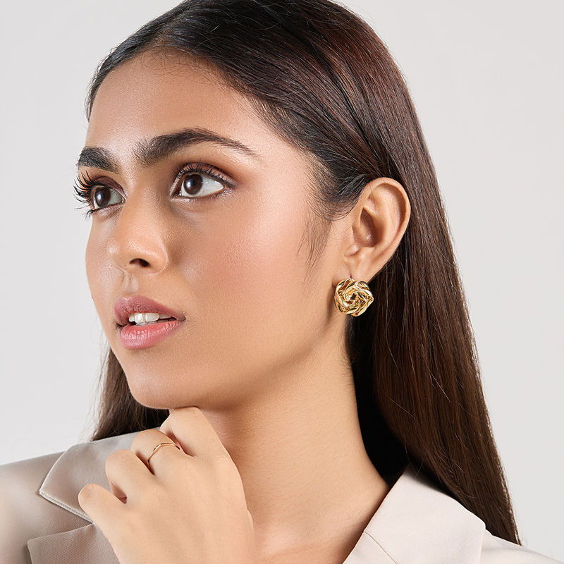 Buy Pipa Bella by Nykaa Fashion Gold Rose Stud Earrings Online