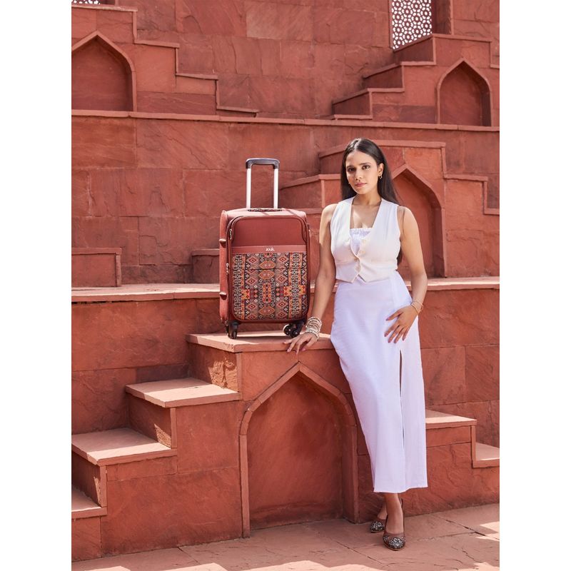 Buy Zouk Banaras Elegance Avasa Trolley Bag Online