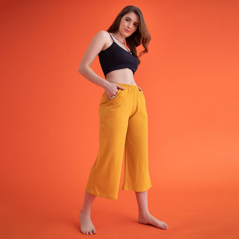 Buy Clovia Cotton Chic Basic Capri - Yellow Online