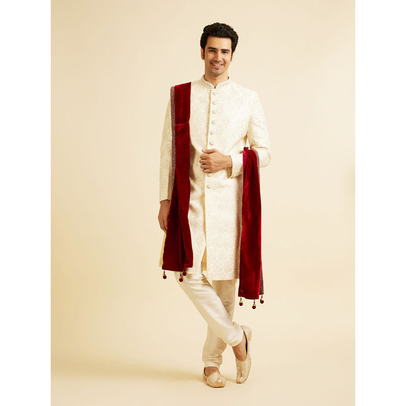 Buy Manyavar Red Velvet Plain Hand Embroidery Dupatta for Men Online