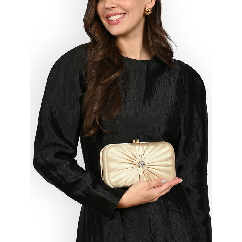 Buy Lavie Womens Gold Avira Oval Framed Clutch with Detachable Strap (S ...