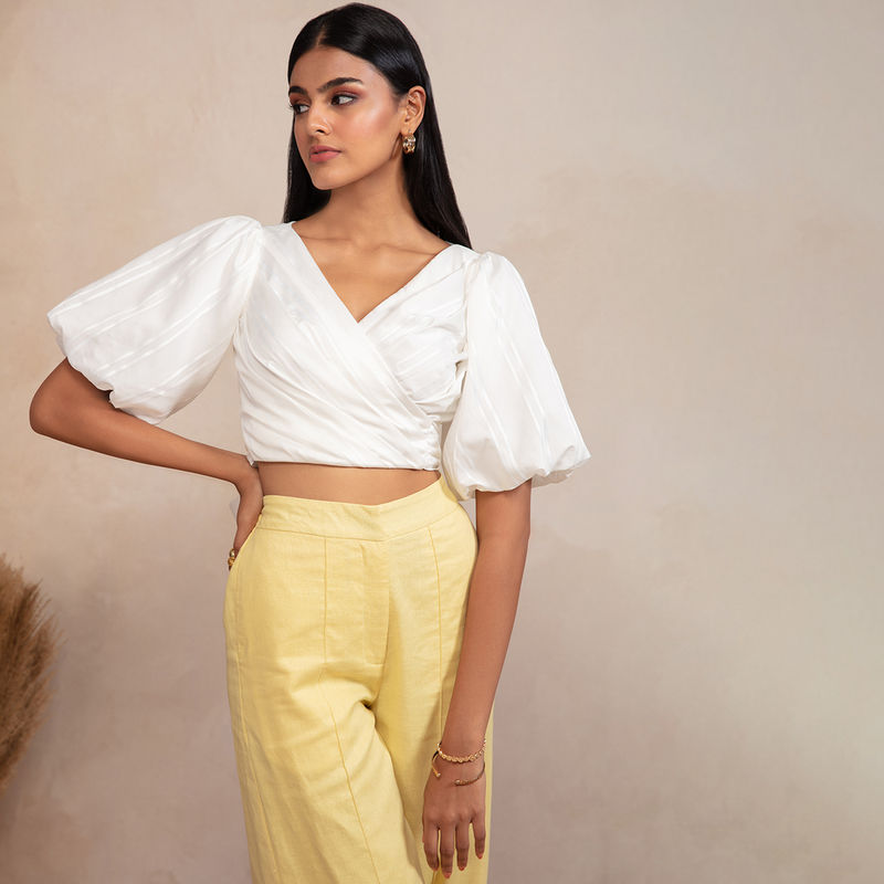 Buy RSVP by Nykaa Fashion White Cloud Candy Crop Top Online