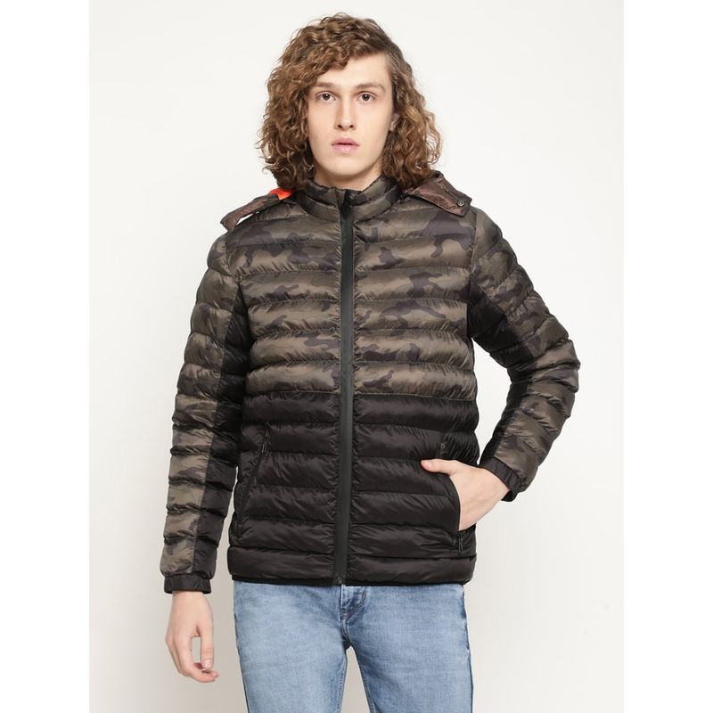 Buy METTLE Men Camouflage Puffer Jacket Online
