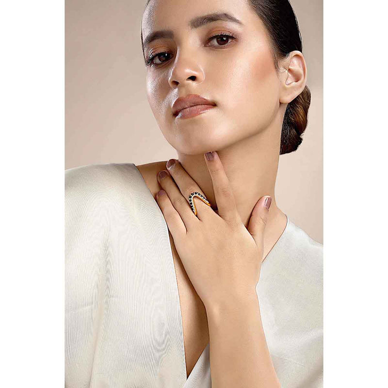 Buy Sica Jewellery Women Black Beads Vanki Ring Online
