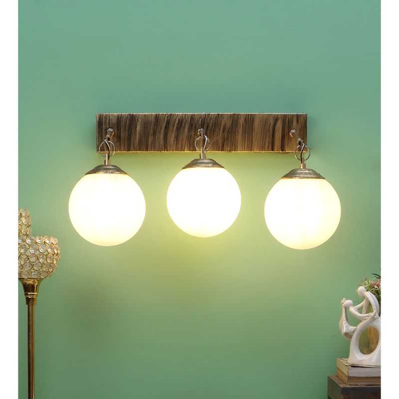 Buy MFD HOME FURNISHING Antique Solid Design Wall Lamp Mf Online