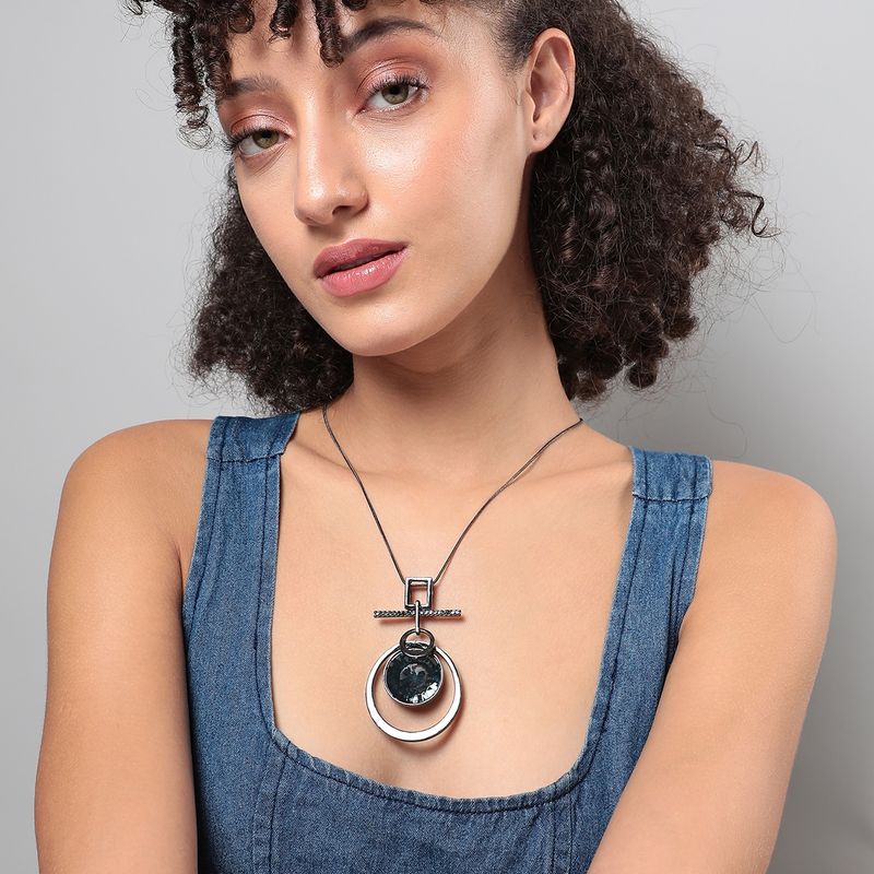 Buy SOHI Women Enigma Elegance Pendant Necklace Online Buy SOHI Women Enigma Elegance Pendant Necklace Online