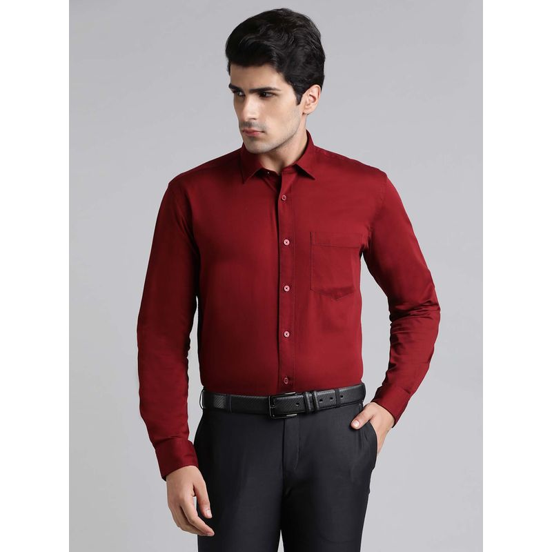 Buy JadeBlue Red Solid Regular Fit Shirt Online