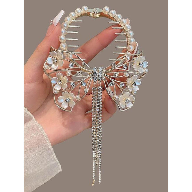 Buy OOMPH Retro Bell Orchid White Flower Fringe Hair Bun-Pin - Pearls ...