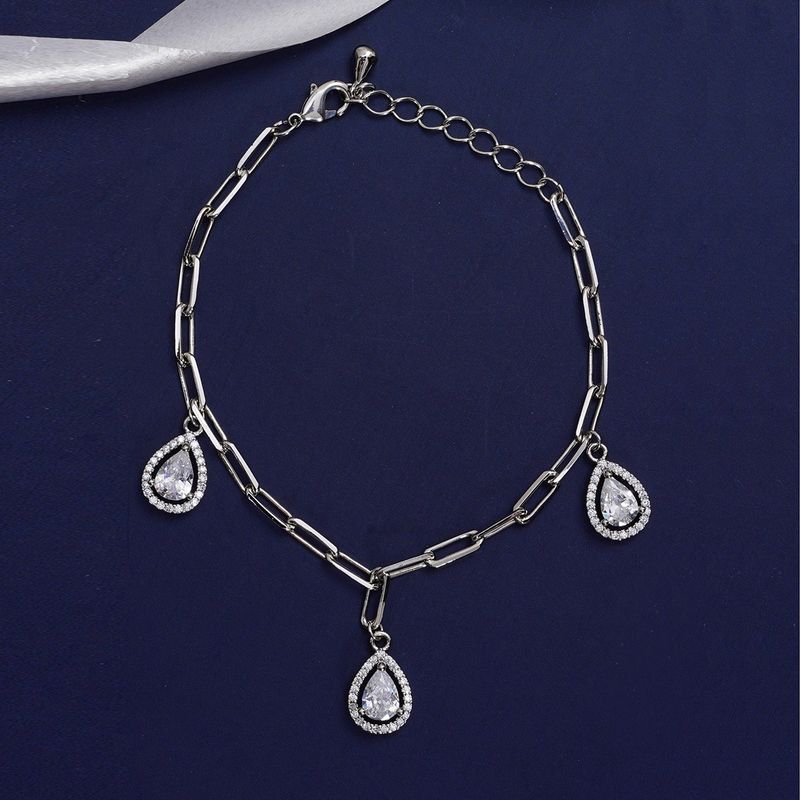 Buy Designbox Interlock Chain Bracelet with Diamond Hangings Online