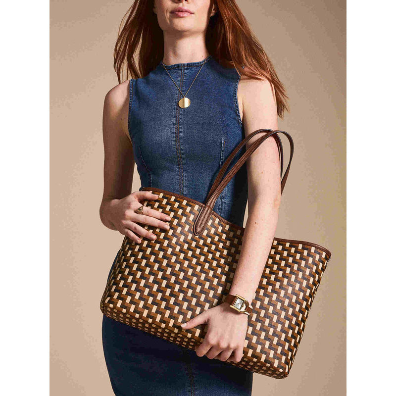 Buy Fossil Women Williamson Brown Tote Bag with Pouch (M) (Set of 2) Online