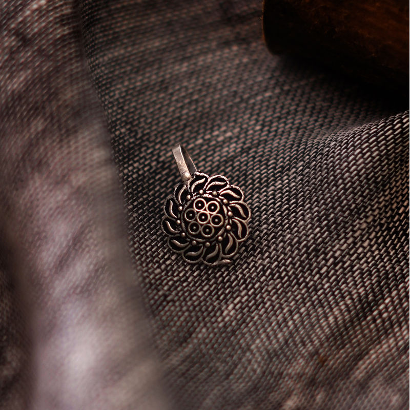 Buy Teejh Durva Silver Oxidised Nose Pin Online