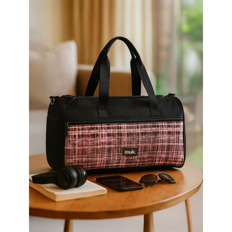 Buy Zouk Cashmere Noir Duffle Bag with Detachable Strap Online